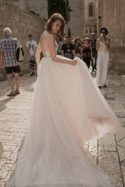 Olivia – Yasmins Bridal